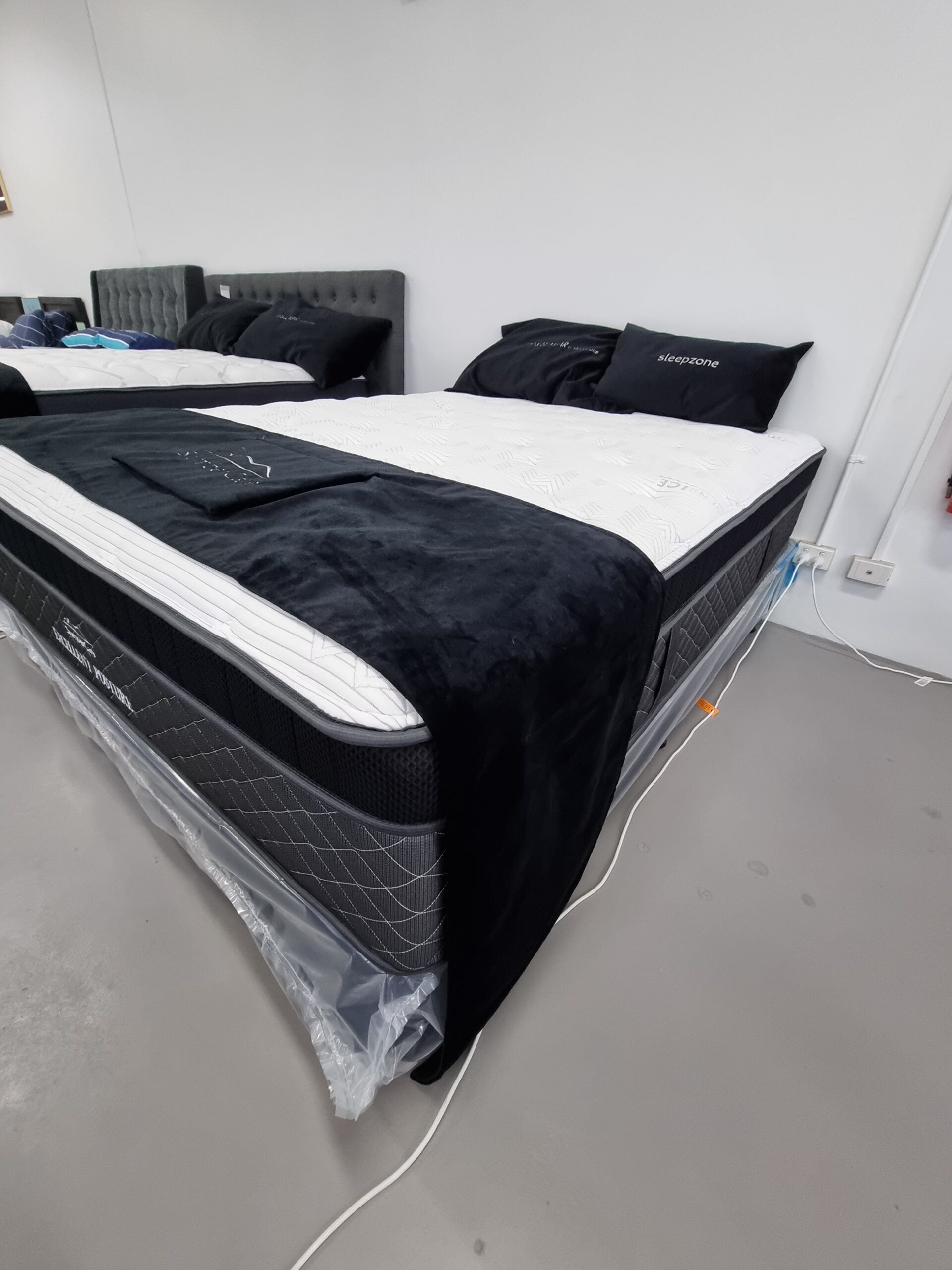 EXCELLENT POSTURE MATTRESS – Furniture Roots